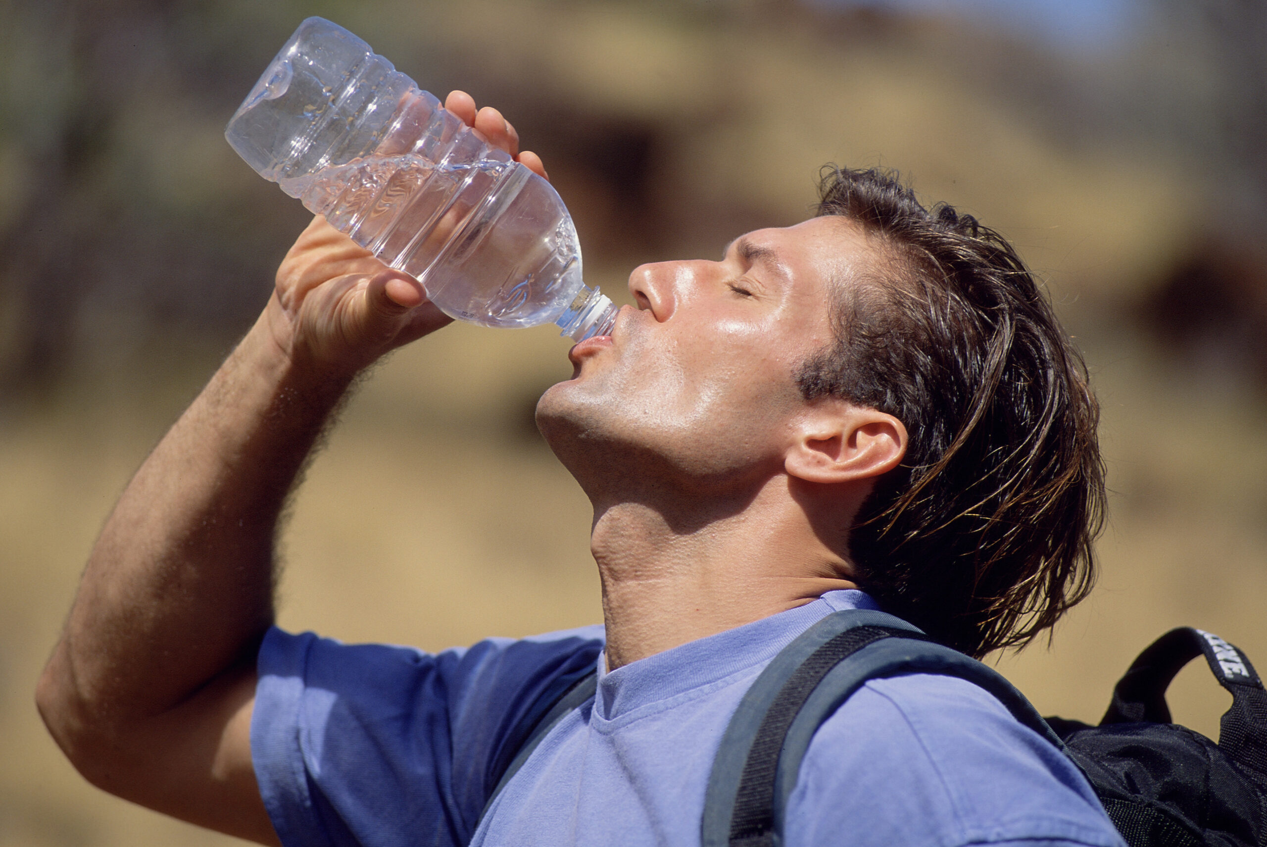 Can You Drink a Lot of Water and Still Be Dehydrated? — Sqwincher ...